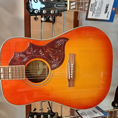 Gear Hunter | Epiphone Hummingbird